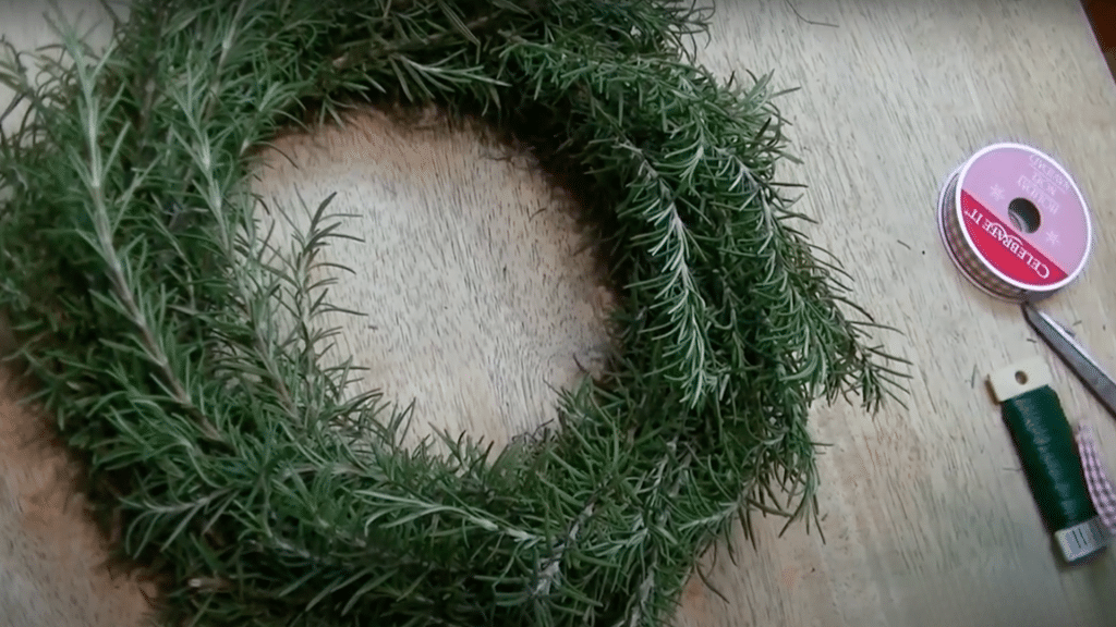 Beautiful Rosemary Crafts for Home Decor: DIY, Ideas and More - The ...