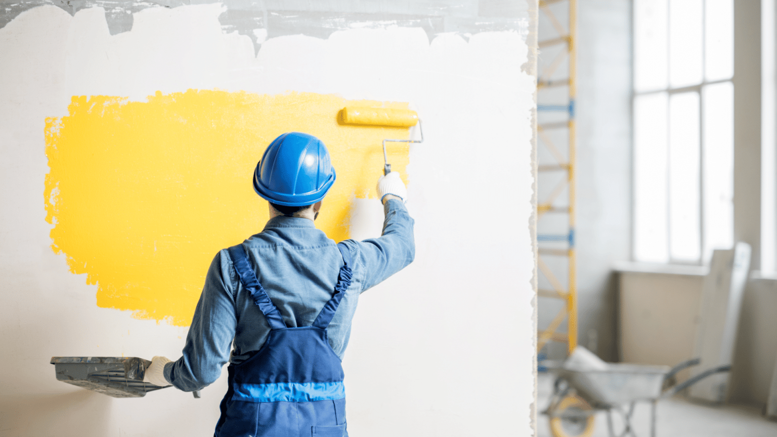 Why Builders and Painters Choose Flat Paint on Walls - The Painted Hinge