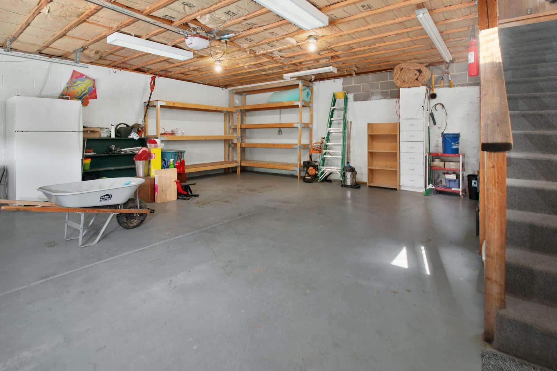 Transform Your Garage with Aluminium Checker Plate: A DIY Guide - The ...