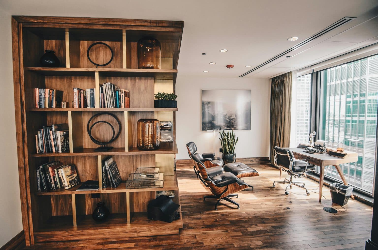 The Interior Designer's Guide to Choosing and Installing the Perfect ...