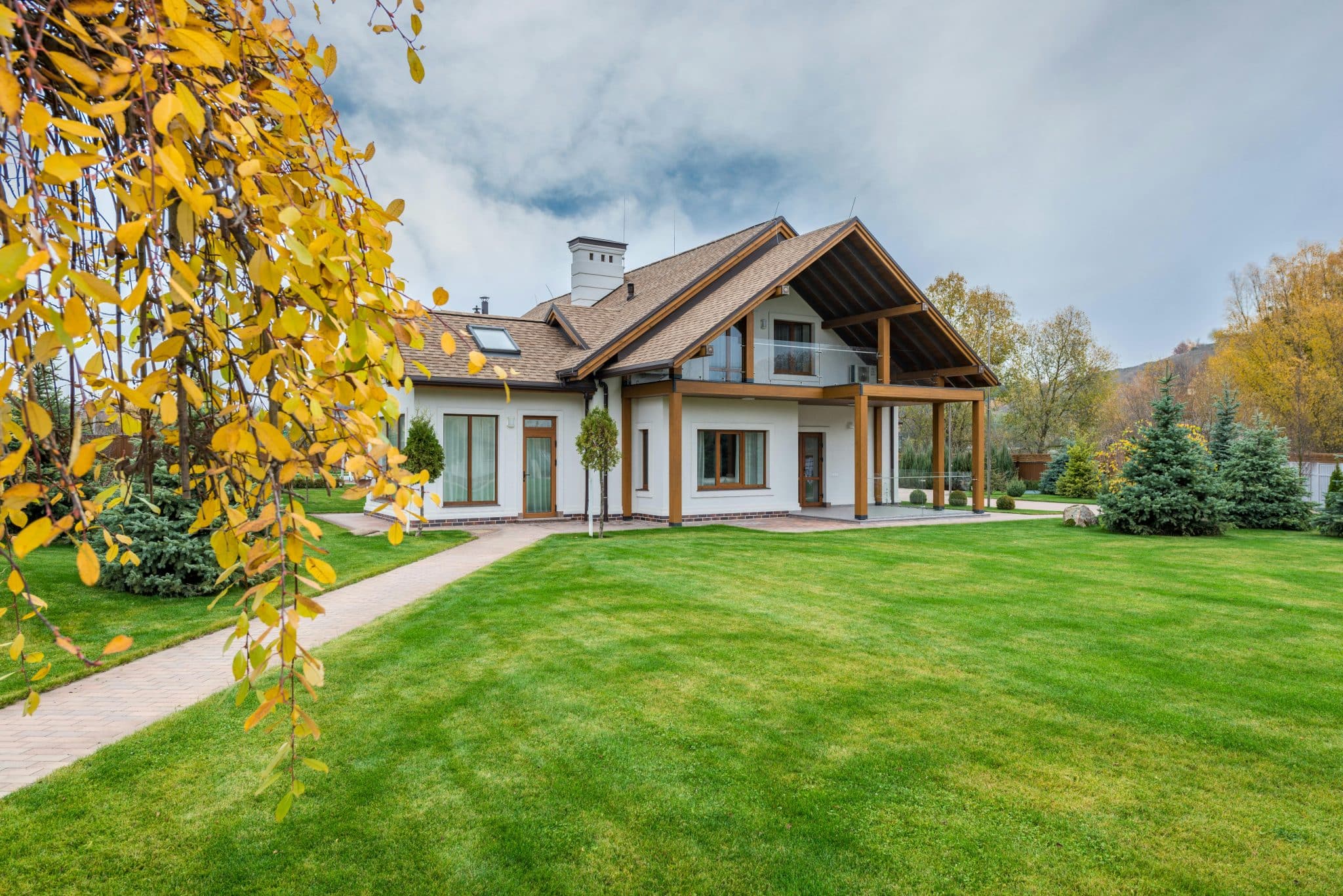 Small Exterior Details That Make a Home Look More Expensive - The ...