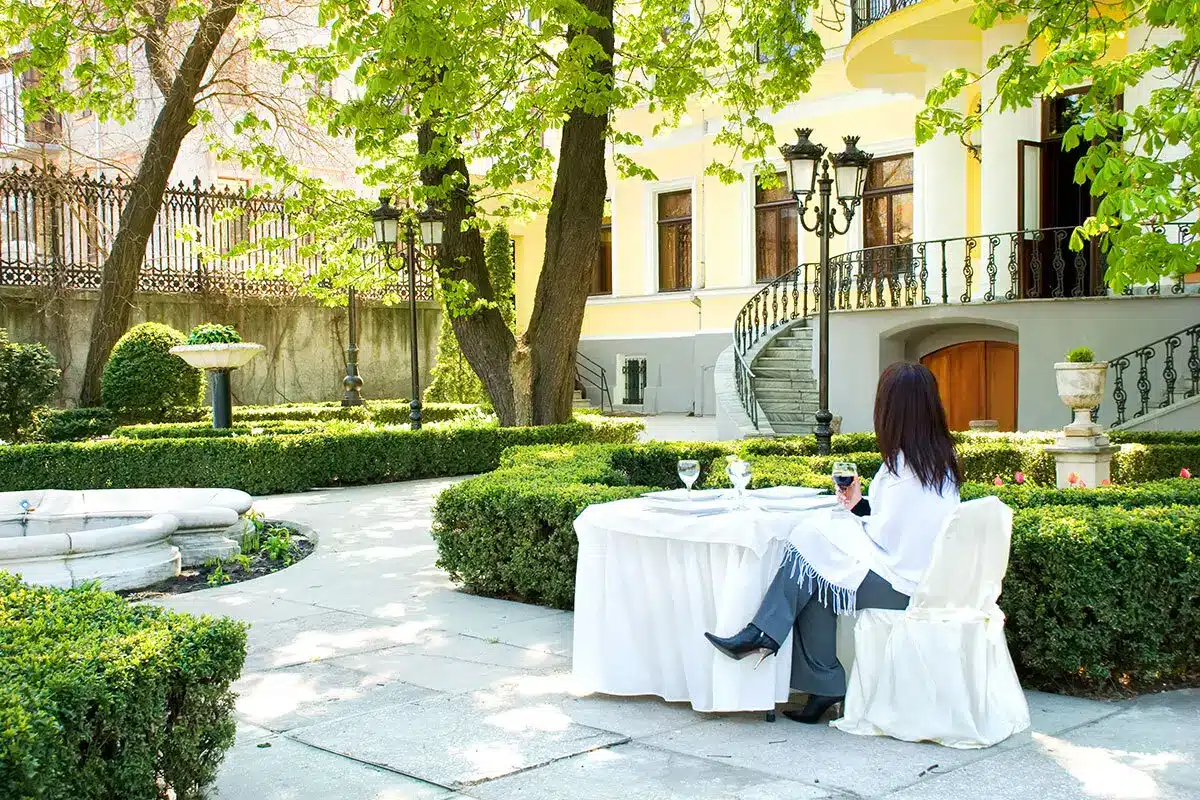 Simple Outdoor Updates That Make Hosting Guests Easier