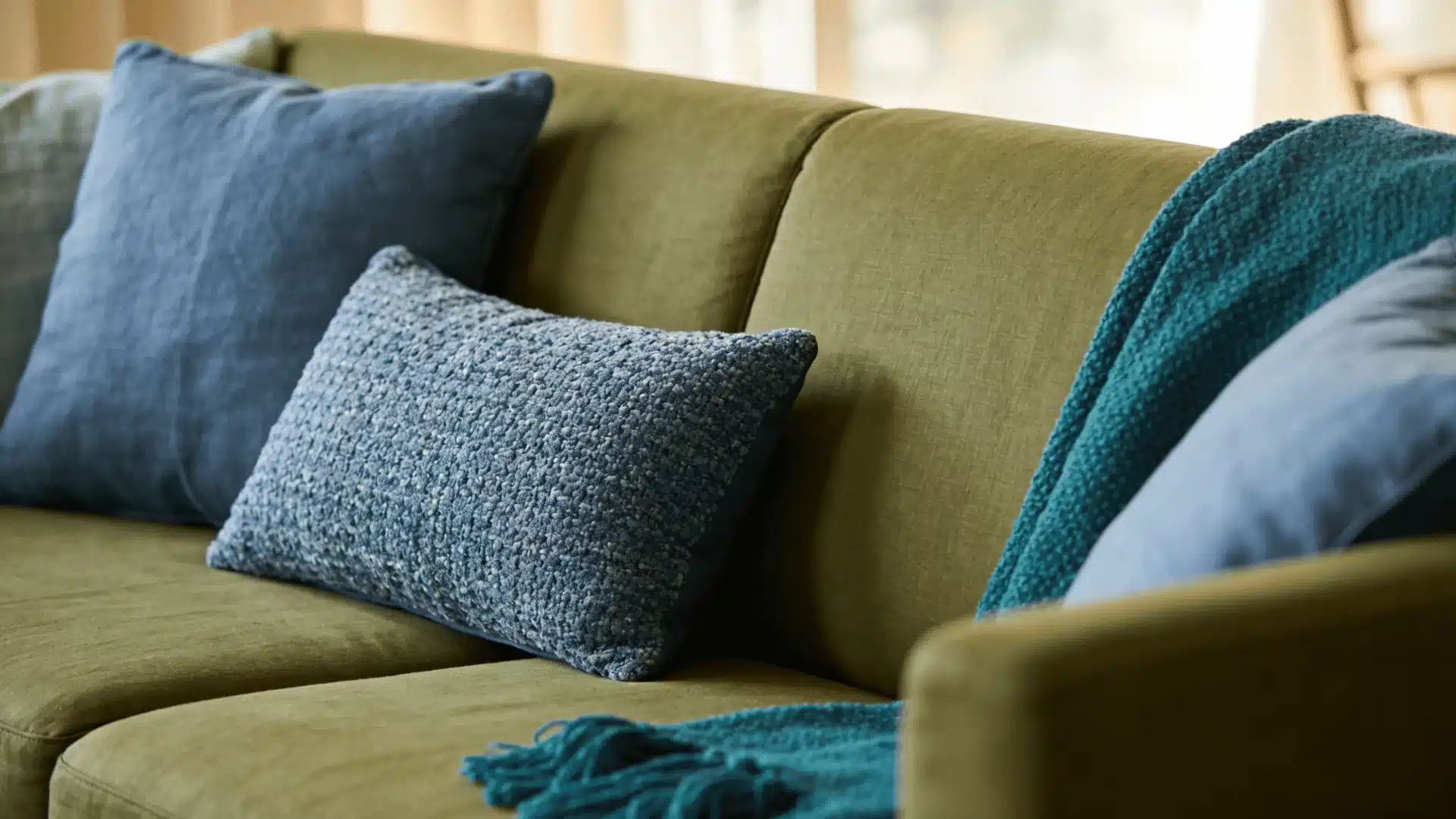What Colors Go with Green? A Quick Color Pairing Guide
